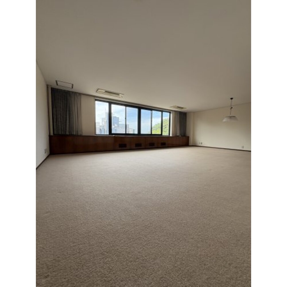 ブラフ100 神奈川県横浜市中区山手町 (33万円／2LDK (洋9.6 洋7.2 LD30.0)／123.63㎡)｜賃貸物件(賃貸マンション・アパート・一戸建て)の住宅情報・お部屋探しなら ...