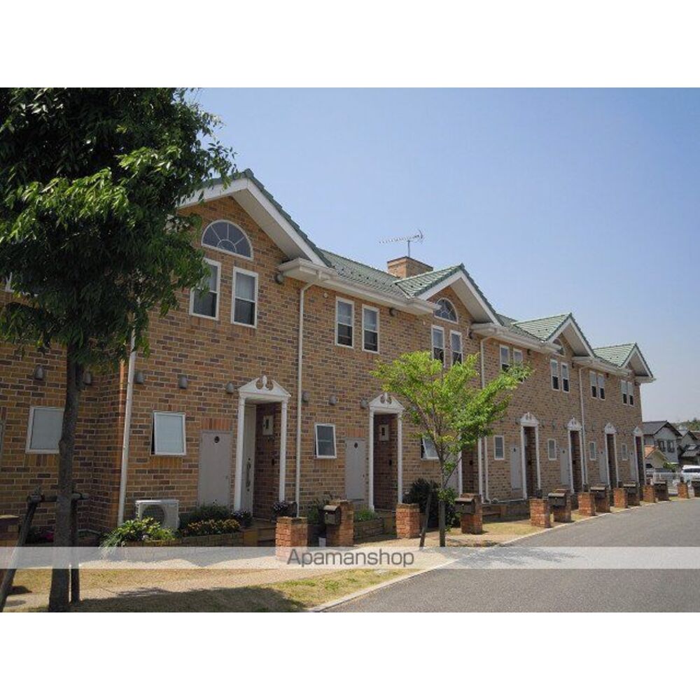 山陽本線（JR西日本） 西条駅 地上2階建 築22年 広島県東広島市西条町御薗宇 (6.5万円／2LDK (洋6.8 洋6 LDK10)／67.96㎡)｜賃貸物件(賃貸マンション・アパート ...