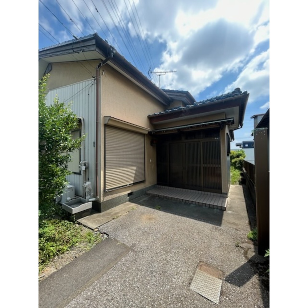 谷中町2丁目貸家 埼玉県越谷市谷中町2 (10万円／3LDK (和8 和8 和6 LDK16)／108.06㎡)｜賃貸物件(賃貸マンション・アパート・一戸建て)の住宅情報・お部屋探しなら ...