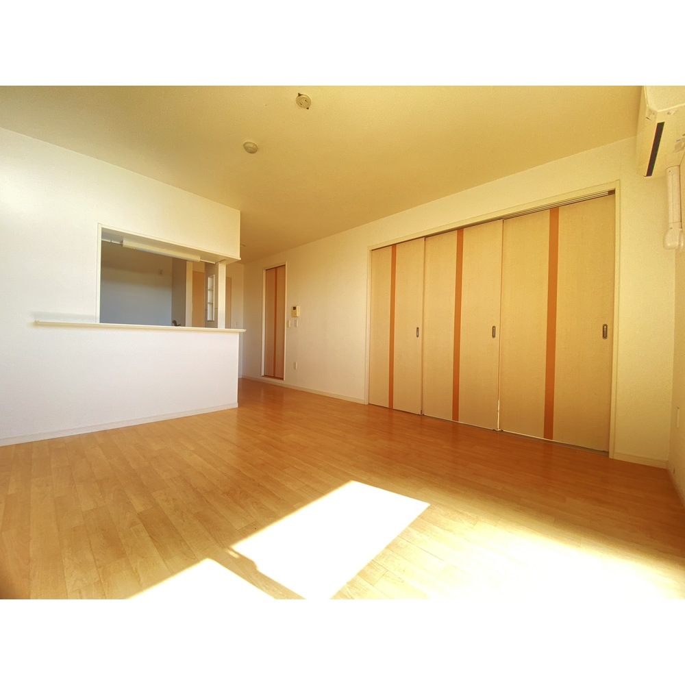 山陽本線（JR西日本） 西条駅 3階建 築12年 広島県東広島市西条町助実 (8.2万円／3LDK (洋6.4 洋6 洋5.6 LDK13.5)／70.4㎡)｜賃貸物件(賃貸マンション ...